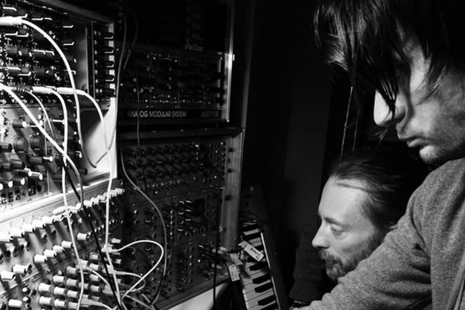 Ezt a negyedórás mixet egy divatbemutatóhoz rántotta össze a Radiohead ...